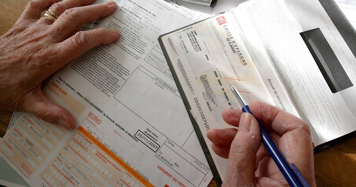 Check-svindler skal i fængsel i toethalvt år - Jyllands-Posten