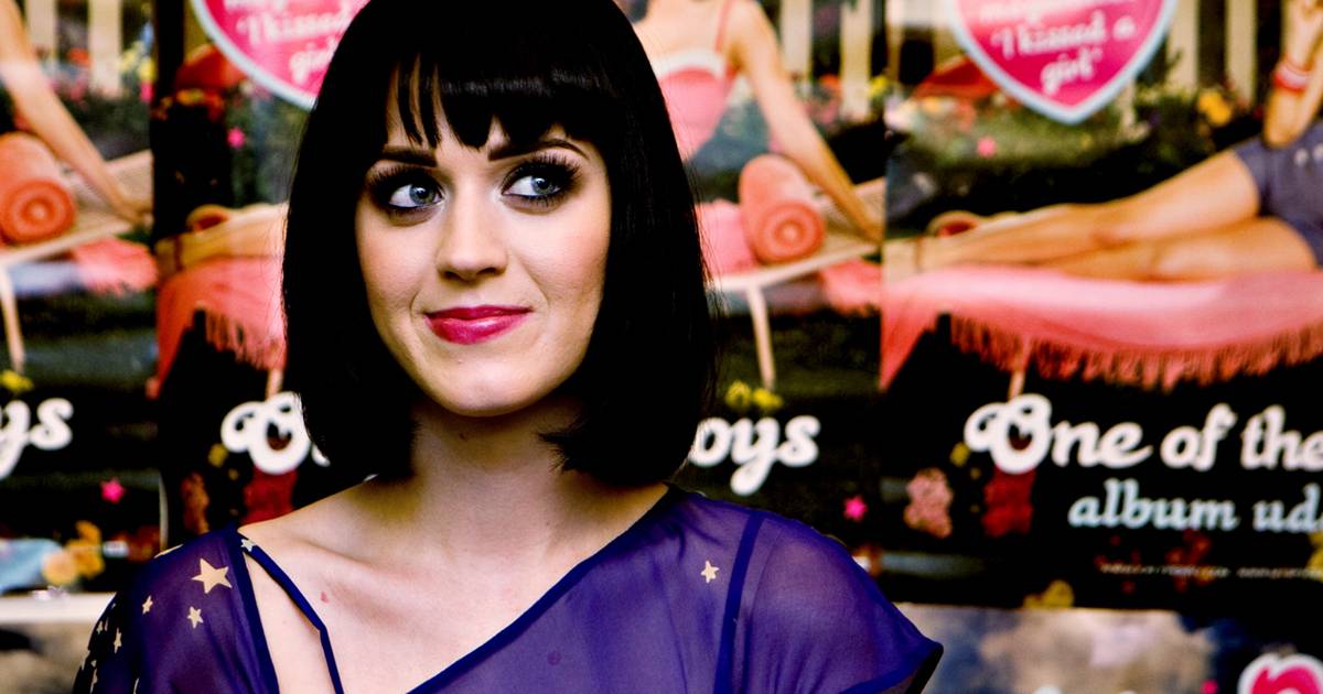Fraværende Katy Perry vinder priser - Jyllands-Posten