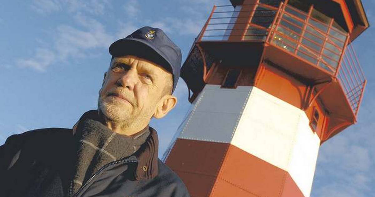 175.000 julelys i et fyr - Jyllands-Posten