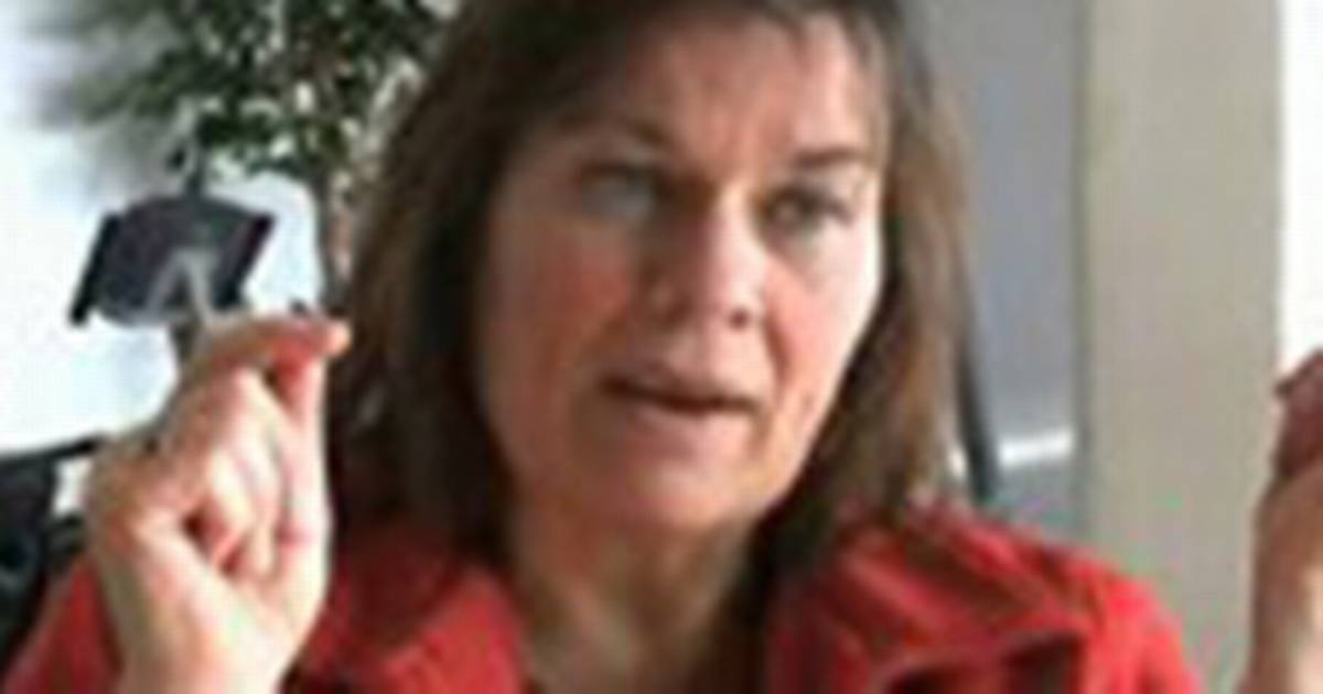 Tv-læge døde midt i en blodprøve - Jyllands-Posten