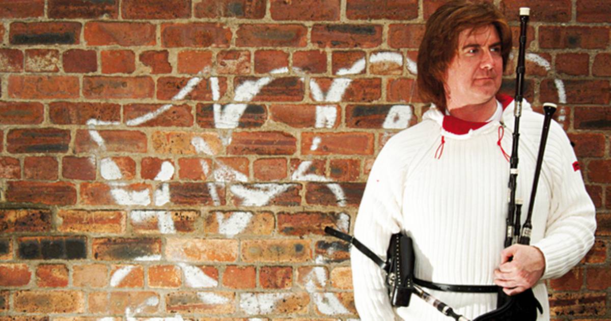 Fred Morrison: Outlands - Jyllands-Posten