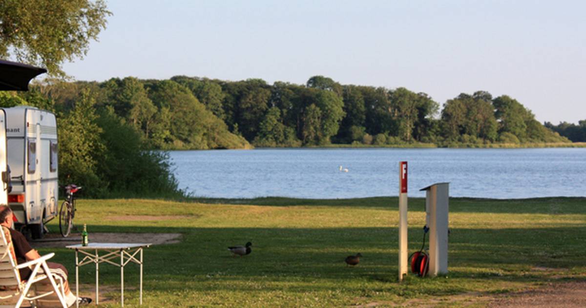 Camping i Andeby - Jyllands-Posten