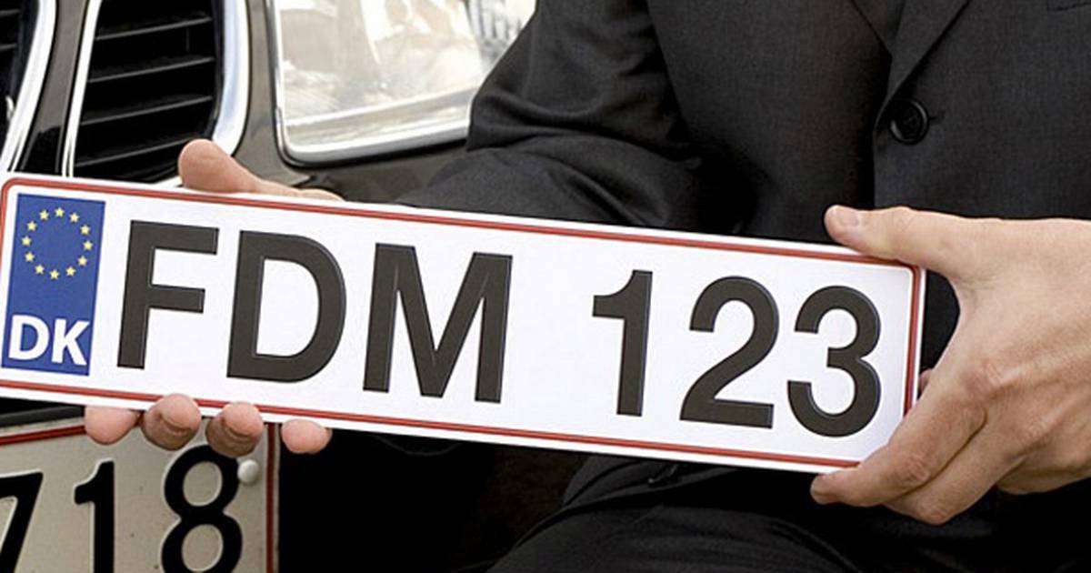 Færre personlige nummerplader - Jyllands-Posten