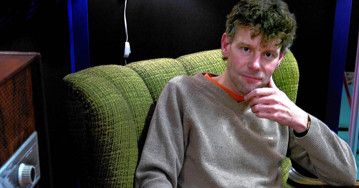 Jan Arnald: Intimus - Jyllands-Posten