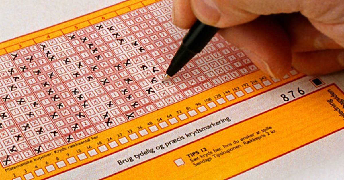 Historisk kamp nummer ét på tipskuponen - Jyllands-Posten