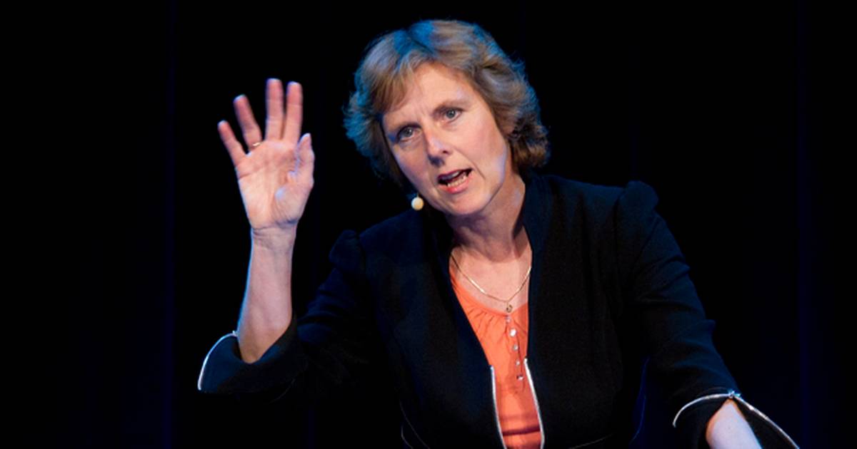 Hedegaard hyldes som klimahelt - Jyllands-Posten