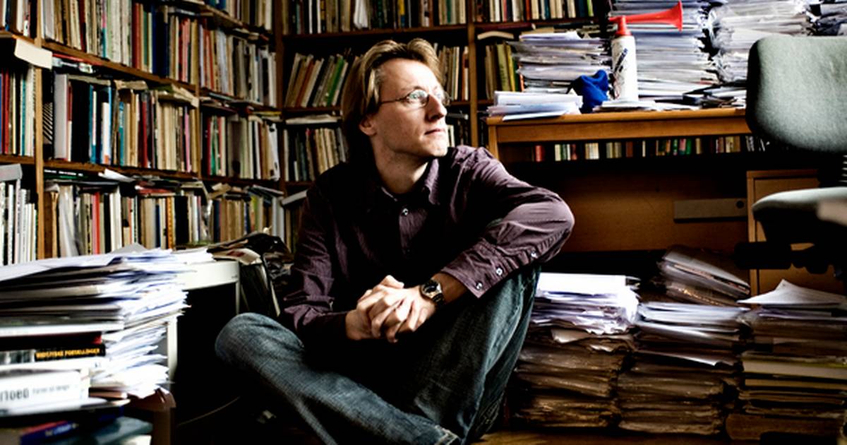 Kollegerne om Klaus Rifbjerg: Ærefrygtindgydende produktion - Jyllands ...