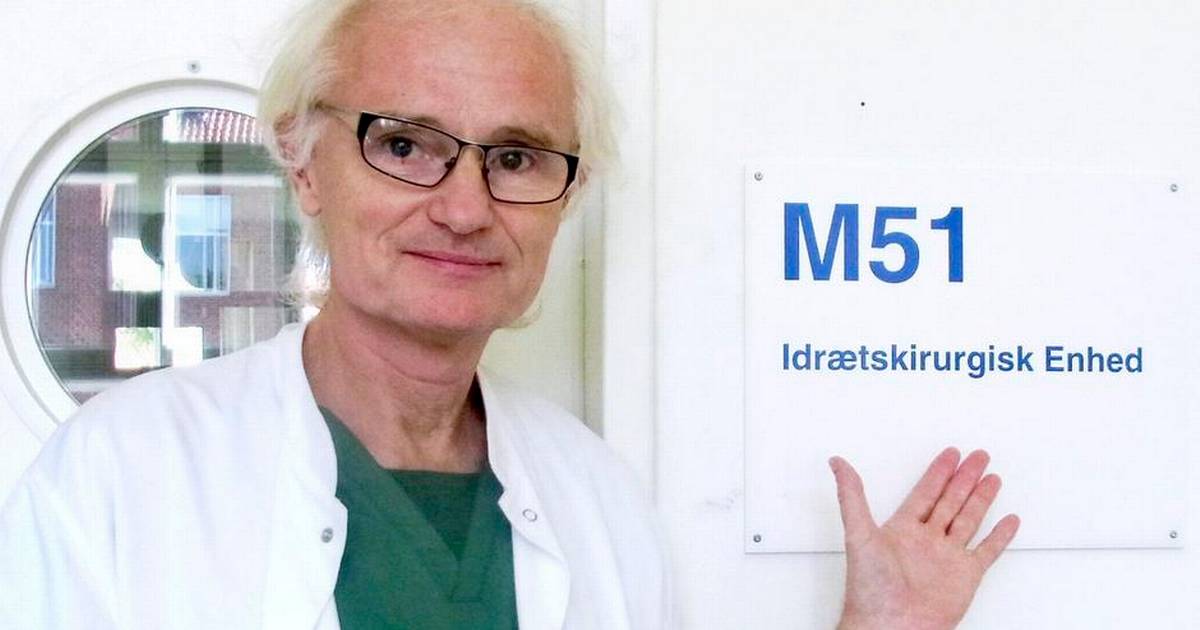 Knælæge med meget mere - Jyllands-Posten