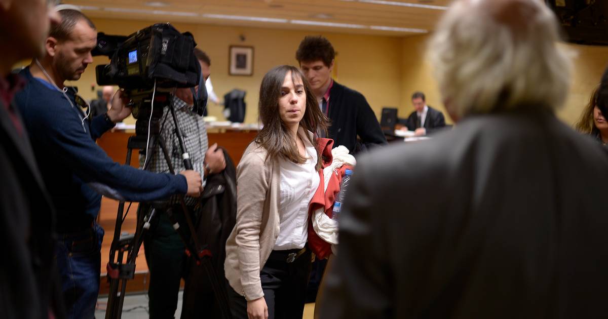 Øvende pianist frikendt for støj-terror - Jyllands-Posten