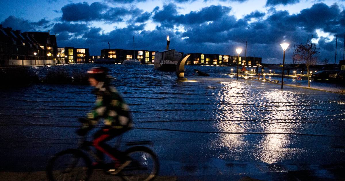 Efter Bodil: En milliard liter vand er pumpet væk - Jyllands-Posten