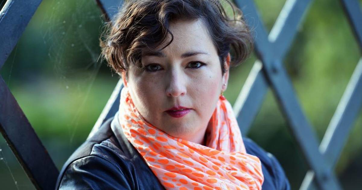 Krimi og erotik i hed omfavnelse - Jyllands-Posten