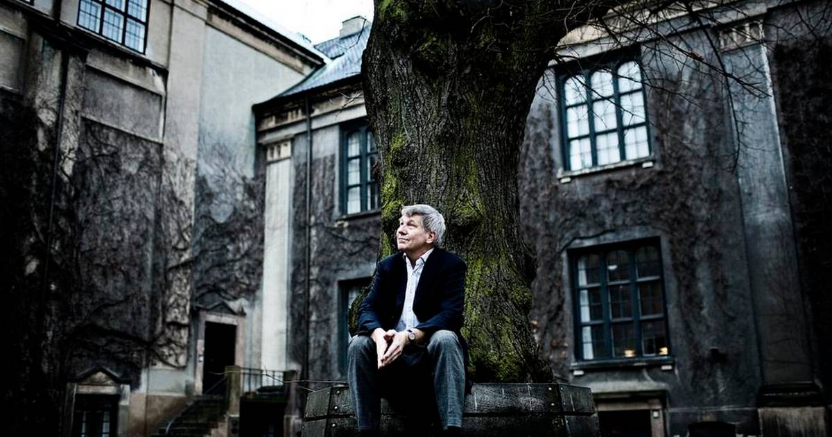 Ny universitetsformand: Vi skal ikke optage flere - Jyllands-Posten