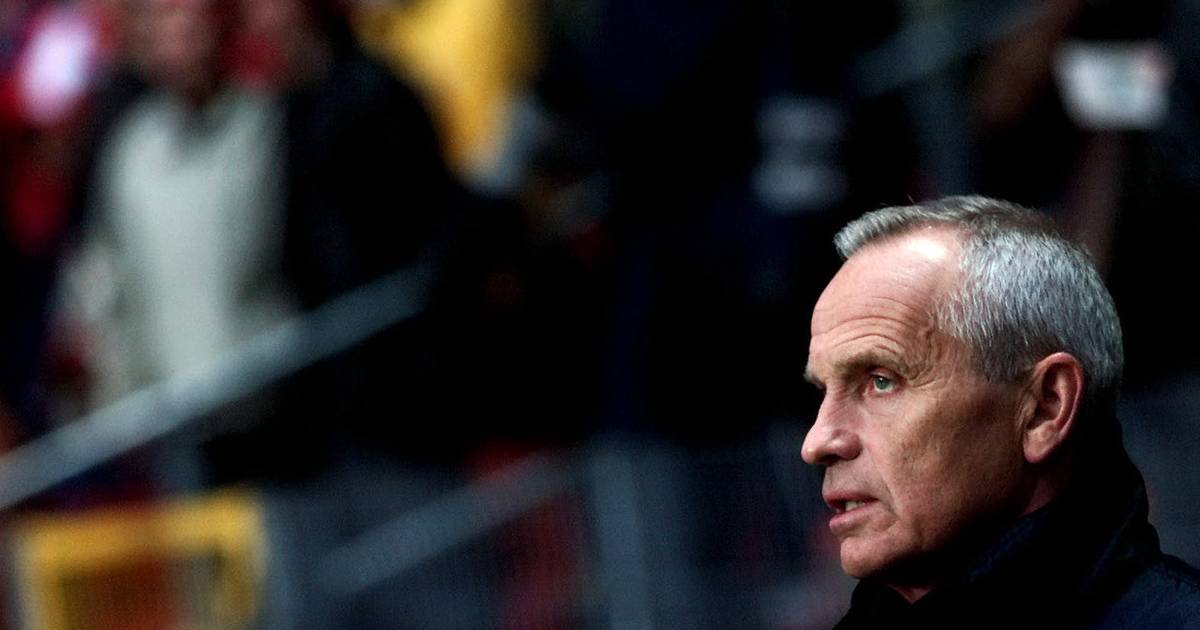 "Dengang en bøsse var noget, man gik på jagt med" - Jyllands-Posten