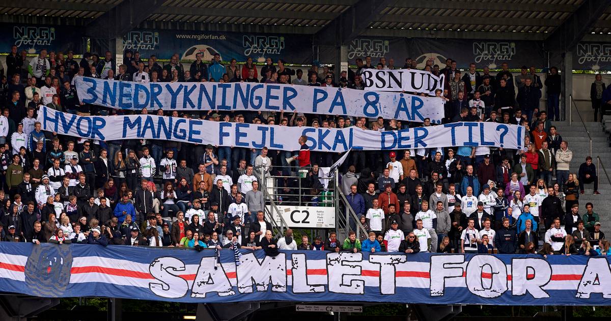 AGF-fans: "AGF er i ruiner" - Jyllands-Posten