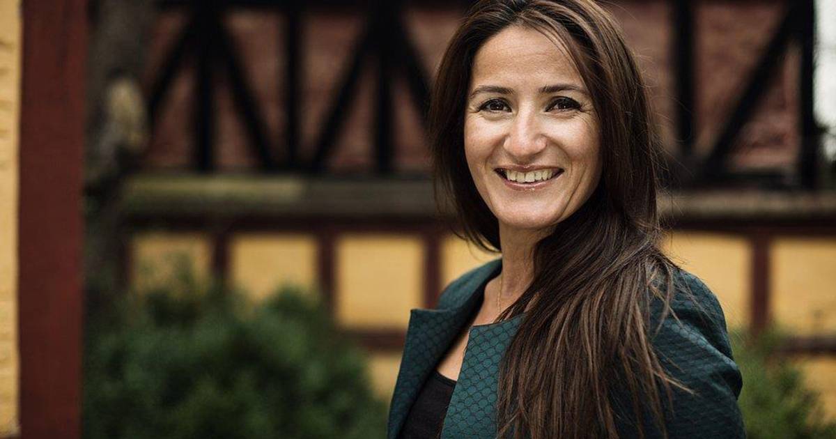 Fatma Øktem vil stille op i Skanderborg - Jyllands-Posten