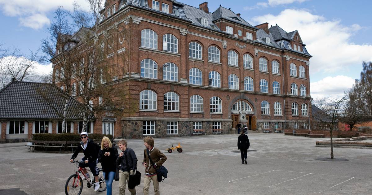 Flygtningebørn presser Aarhus-skoler - Jyllands-Posten