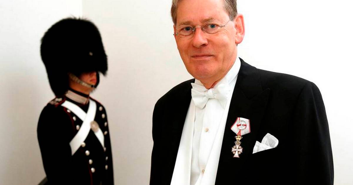 Den fine realist og portrættør - Jyllands-Posten