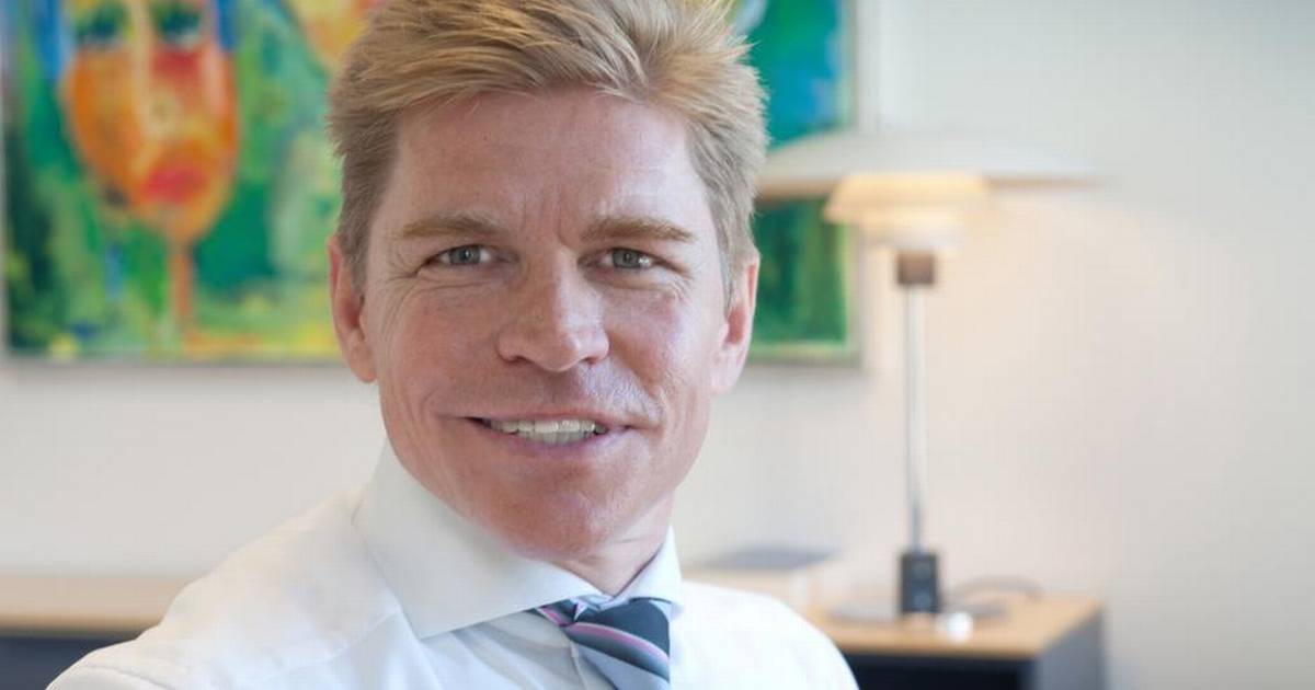 Den ukronede bankkonge - Jyllands-Posten