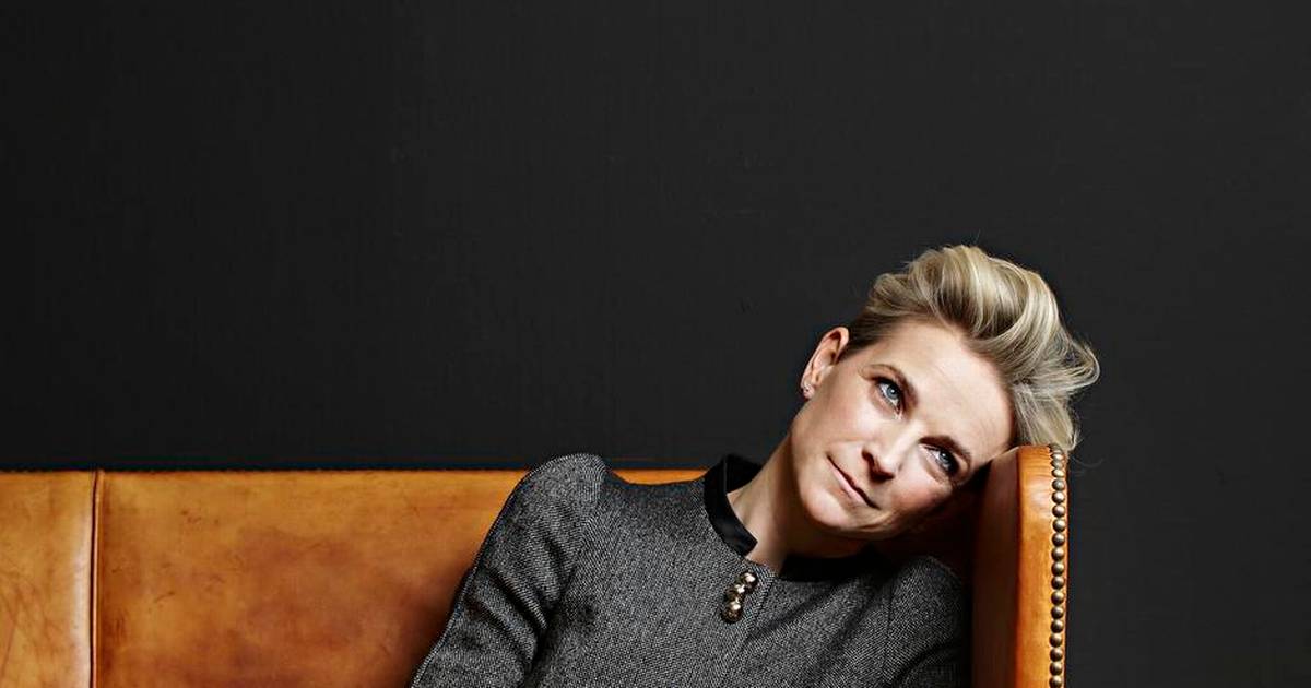 Hendes liv har været fyldt med sølv, guld og ædelstene - Jyllands-Posten