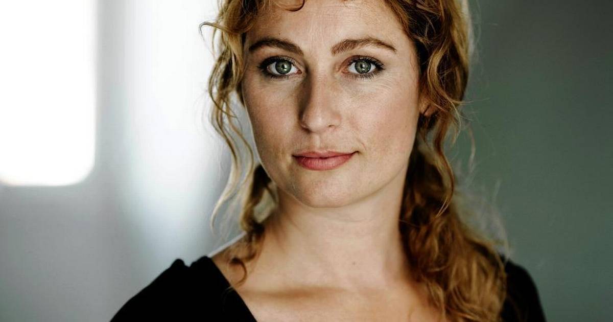 Fra cirkus til teater - Jyllands-Posten