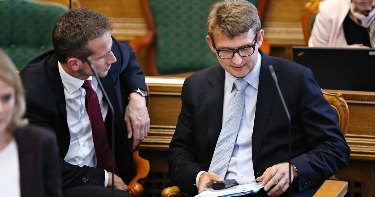Marchen Neel Gjertsen: »Lad os sige, at Lars Løkke fik en tagsten i ...
