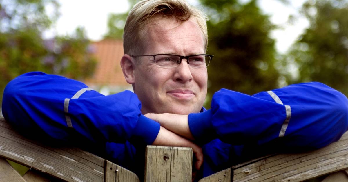 Carl Holst om vederlag: Jeg følger reglerne