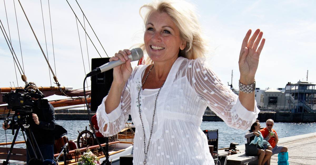 Ud af rejehopbåsen og tilbage igen - Jyllands-Posten