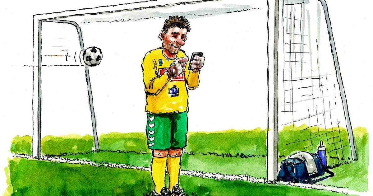 Fodboldklub indfører mobilfri zone - Finans