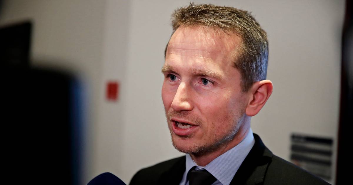 Jyllands-Postens Martin Kaae om annonce: De Radikale leger med ilden ...