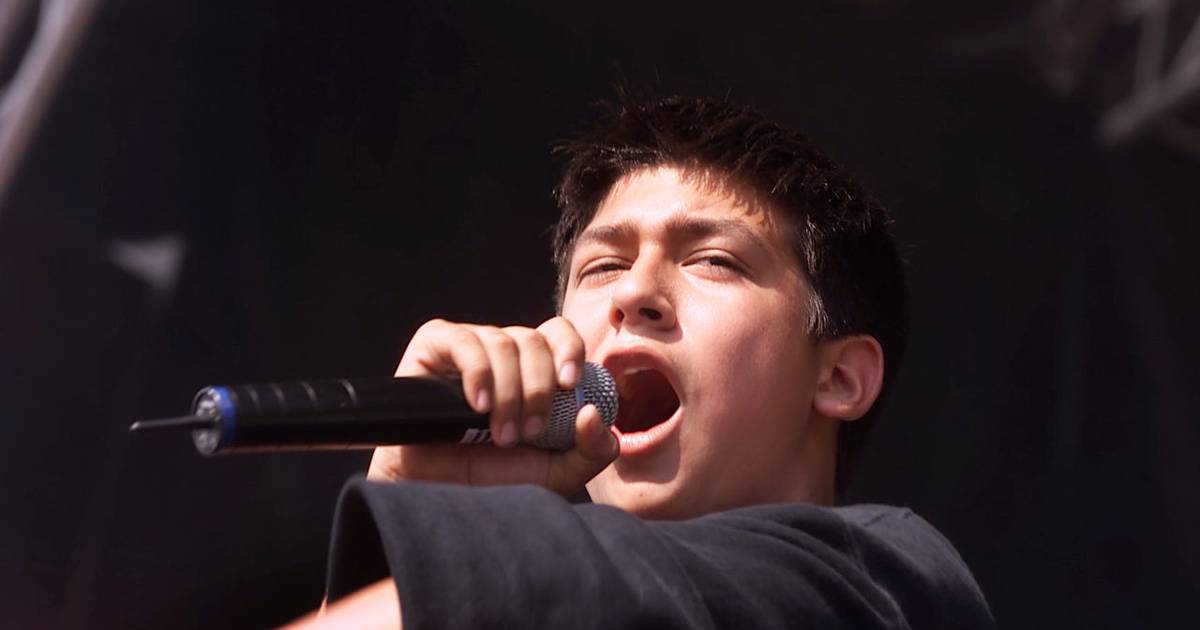 Dansk barnestjerne vender tilbage til musikken efter 17 år - Jyllands ...