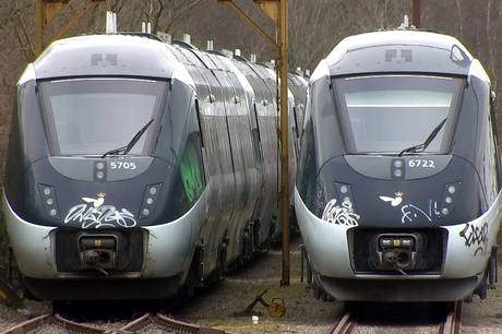 DSB ku’ ikke – måske kan en køber i Rumænien få IC2-togene til at køre ...