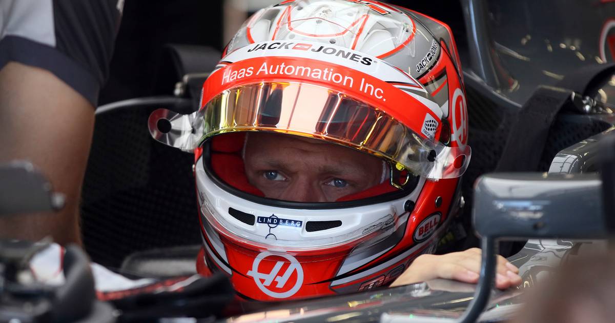 Efter den bedste træning siden McLaren: Kevin Magnussen klapper hesten ...