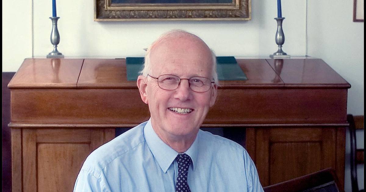 Bogbranchens officer blev født ind i faget - Jyllands-Posten