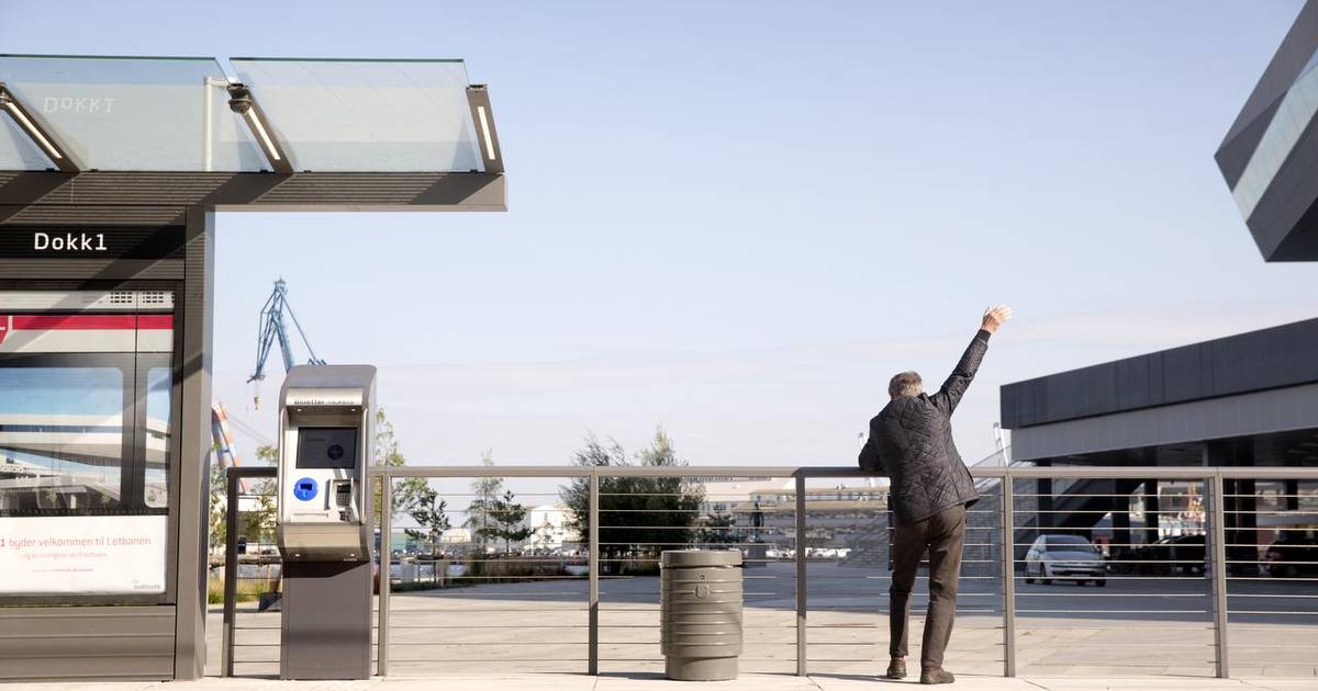 Regionsrådsformanden langer ud efter letbanens redegørelse - Jyllands ...